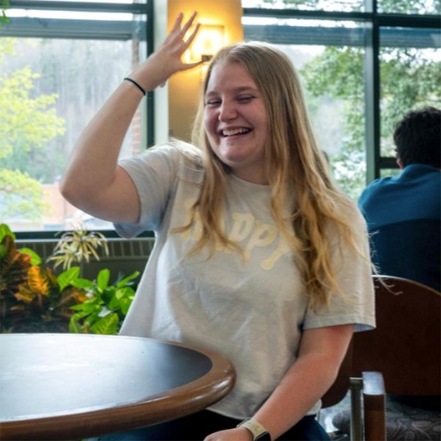 First four-year grads to minor in ASL | The Appalachian – NeoHear
